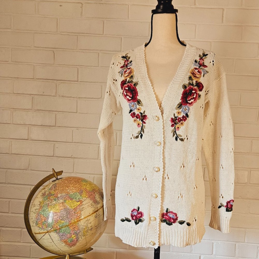 Floral Embroidered Cottagecore Cardigan - Gem